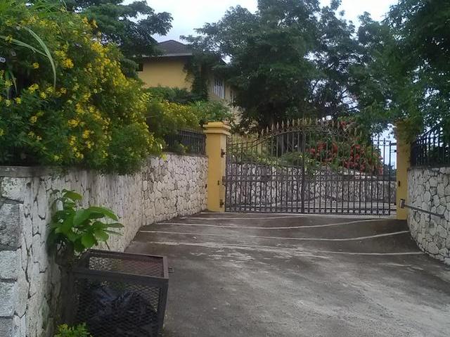 Homes for sale in Kingston, Jamaica