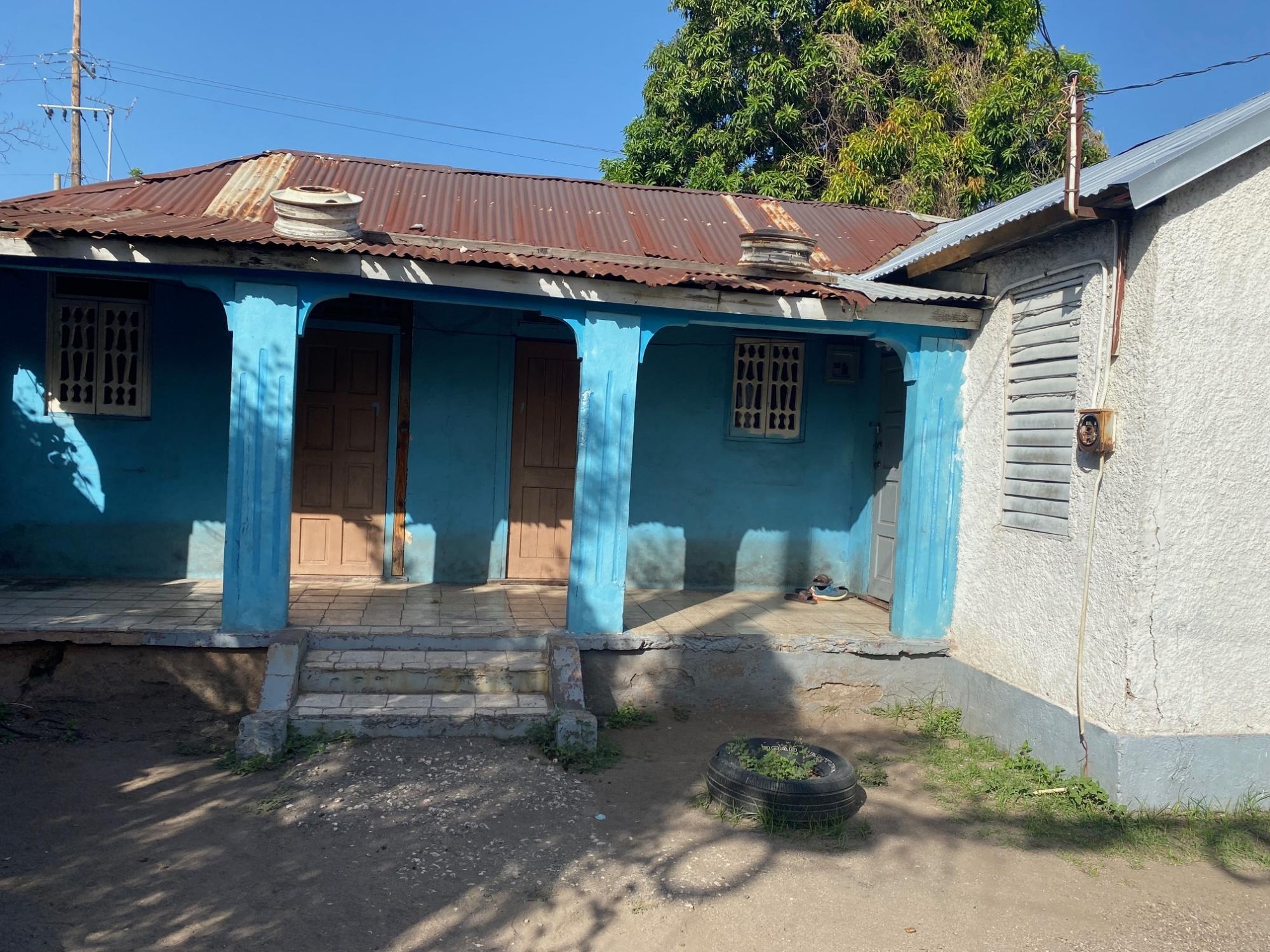 17c Third Street, 5 Greenwich, in KINGSTON MLS ID 92620 - CRSJa.com